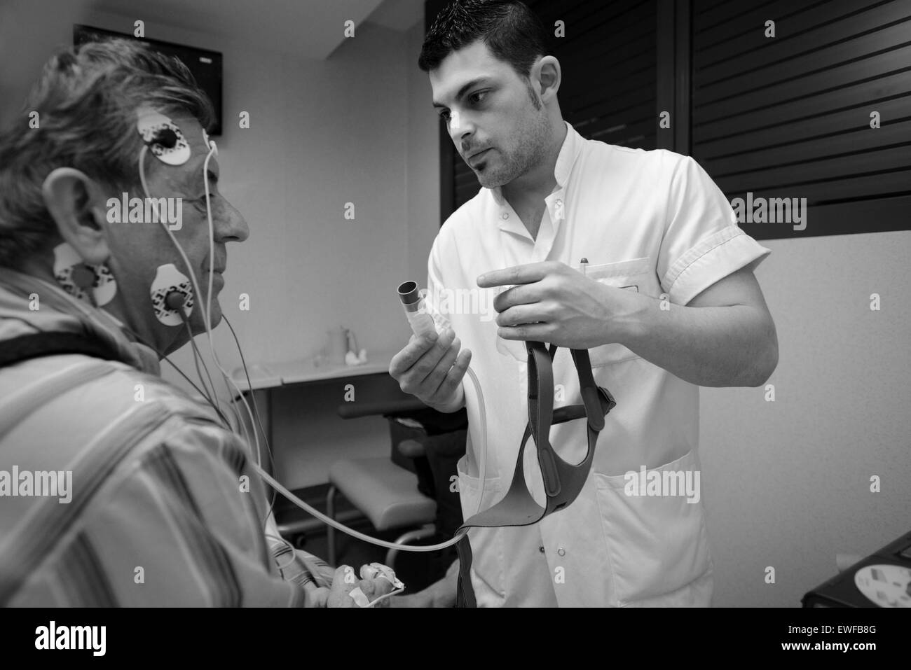 Sleep study electrodes hi-res stock photography and images - Alamy