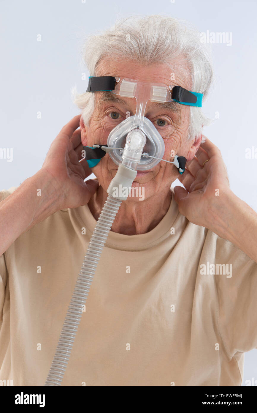 SLEEP APNEA SYNDROME Stock Photo - Alamy