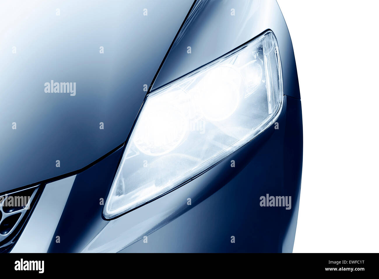 Headlight spotlight car hi-res stock photography and images - Alamy