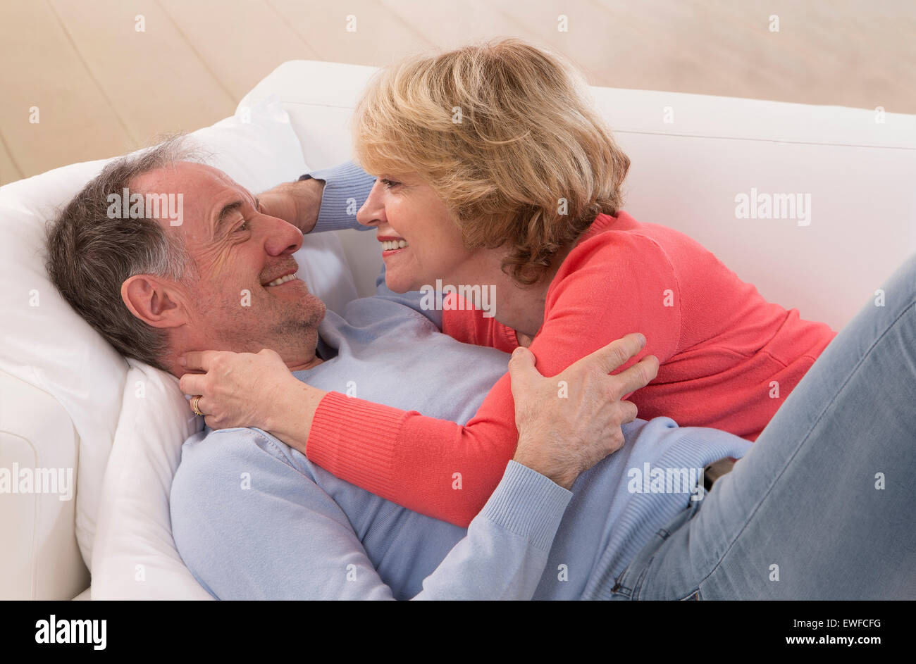 Older couple bed hi-res stock photography and images - Alamy