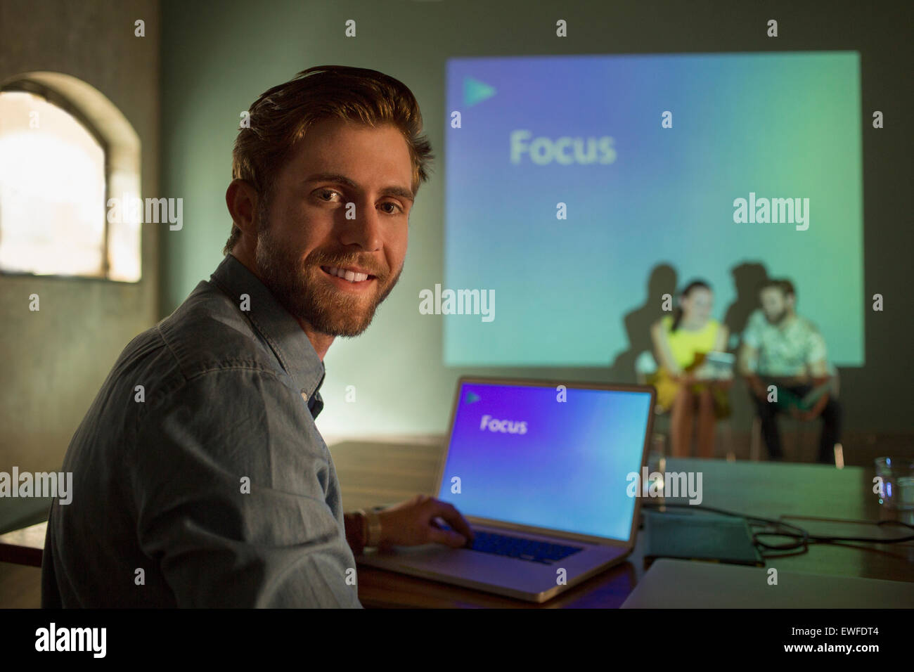 Image businessman on screen hi-res stock photography and images - Alamy