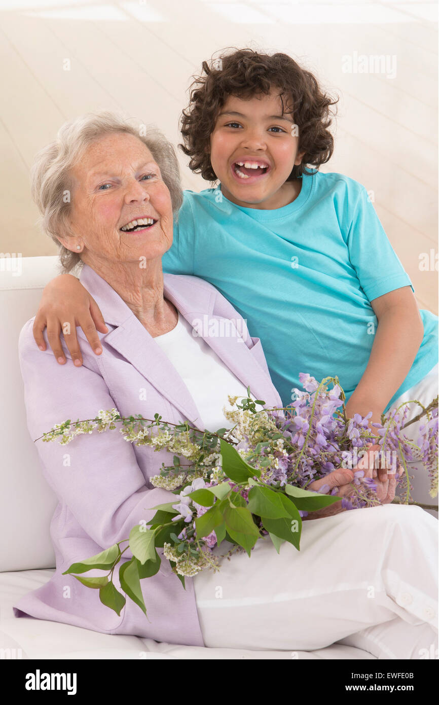 SENIOR & CHILD Stock Photo - Alamy