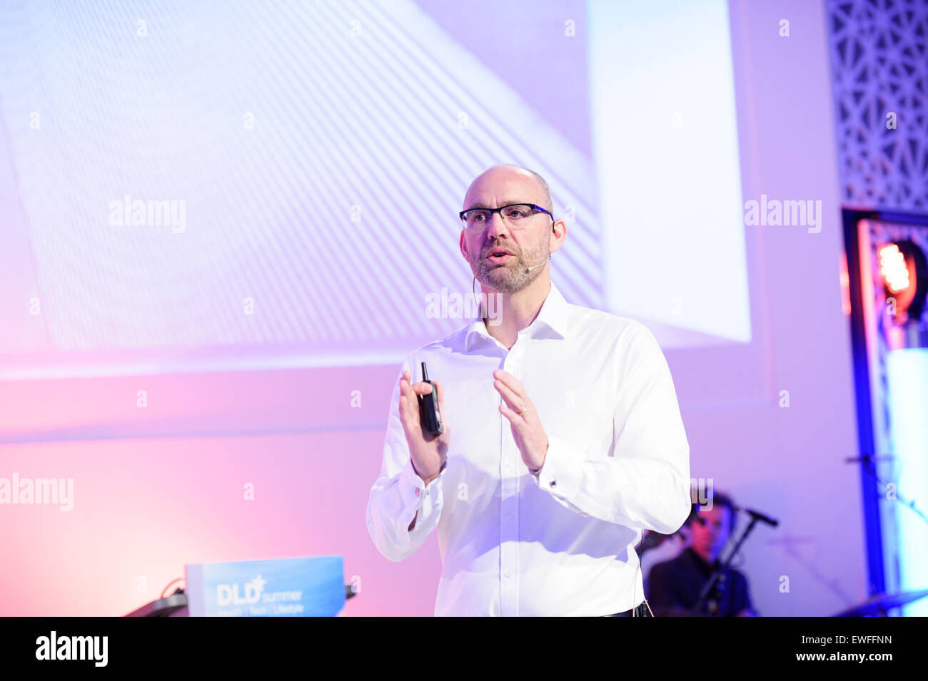 Mark lightowler hi-res stock photography and images - Alamy