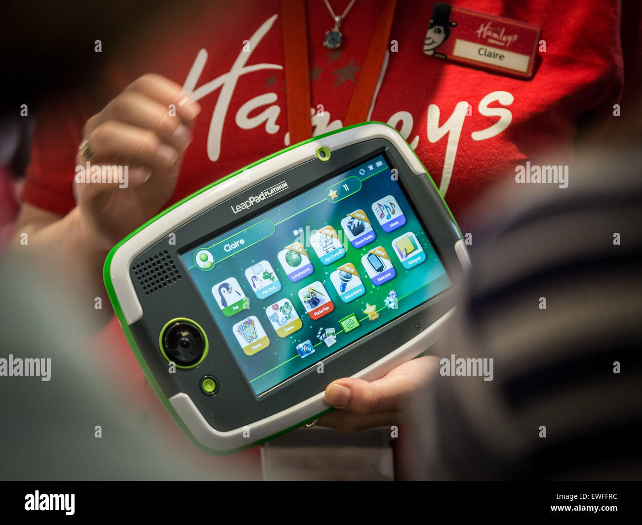 Hamleys top toys christmas hi-res stock photography and images - Alamy