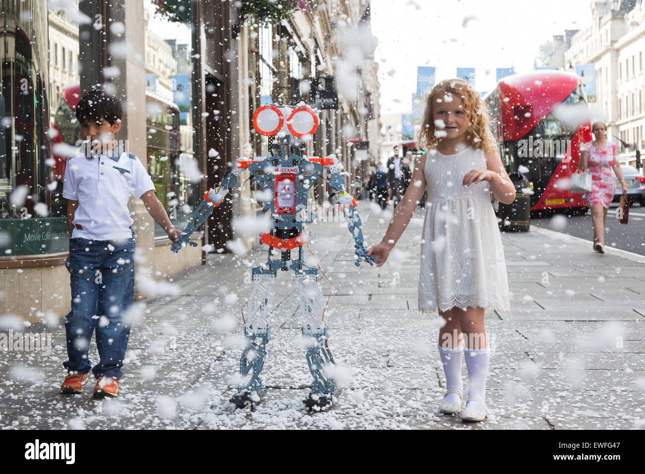 Meccanoid robot hi-res stock photography and images - Alamy
