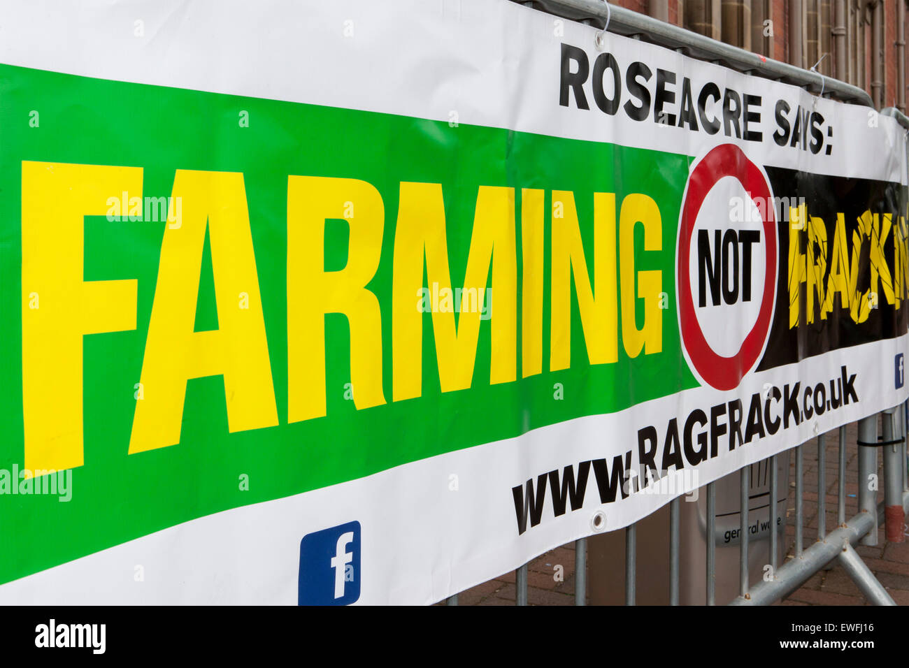 Anti fracking slogan hi-res stock photography and images - Alamy