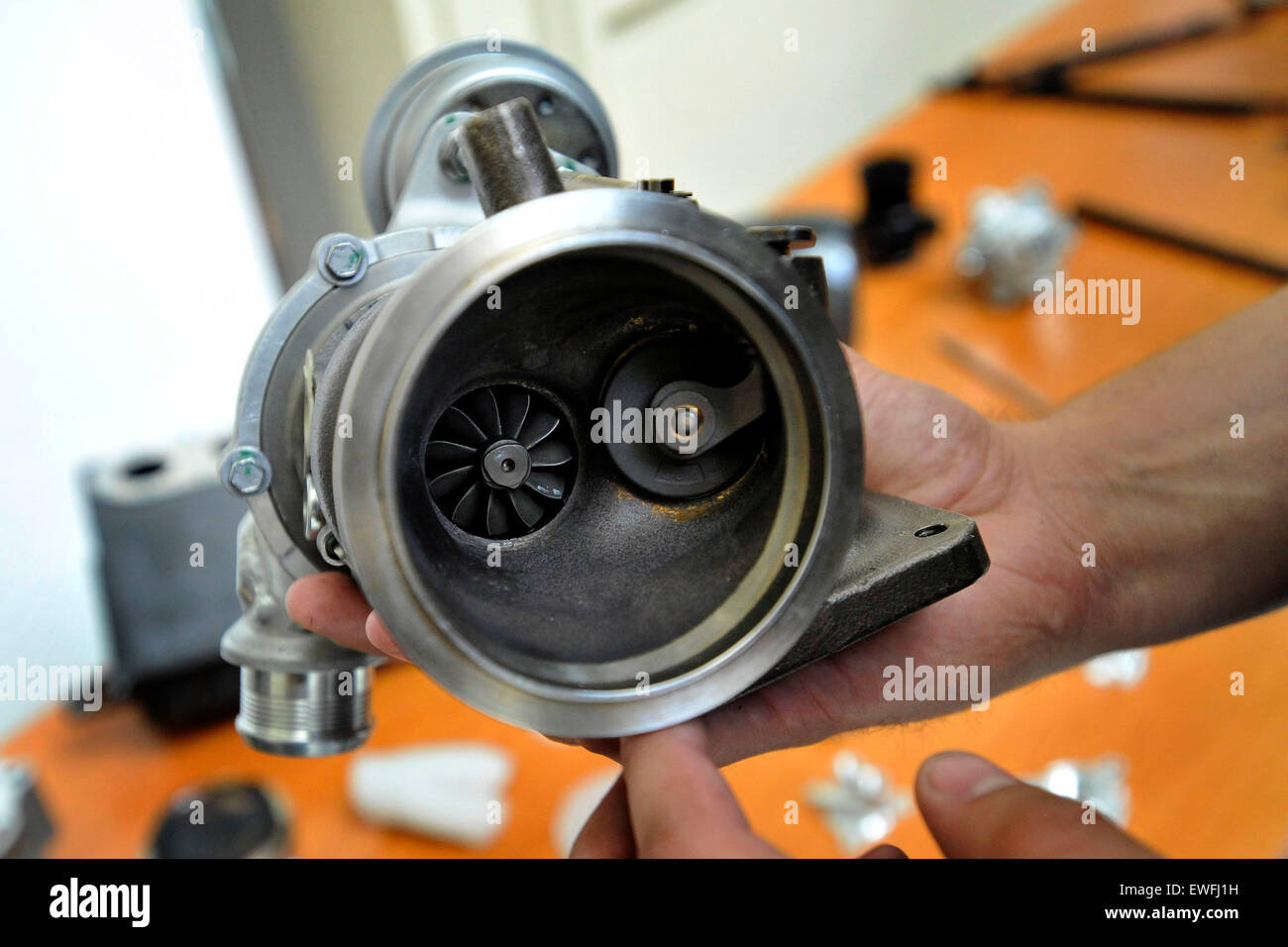 Students of the Technical University in Brno put together formula ...