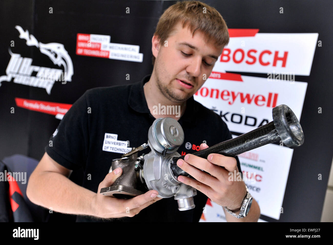 Students of the Technical University in Brno put together formula ...