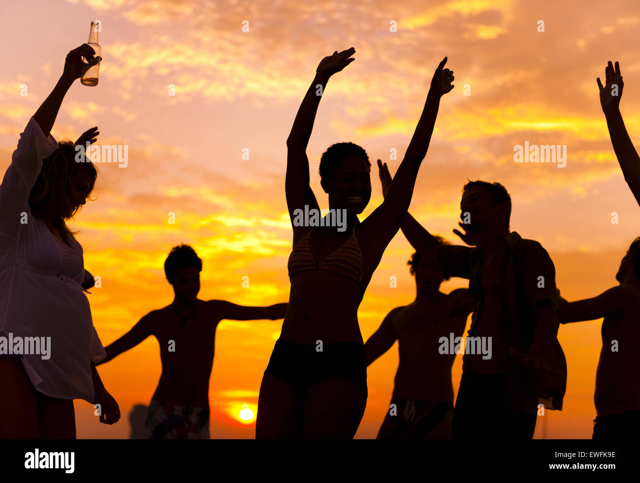 People enjoying party on the beach Stock Photo - Alamy