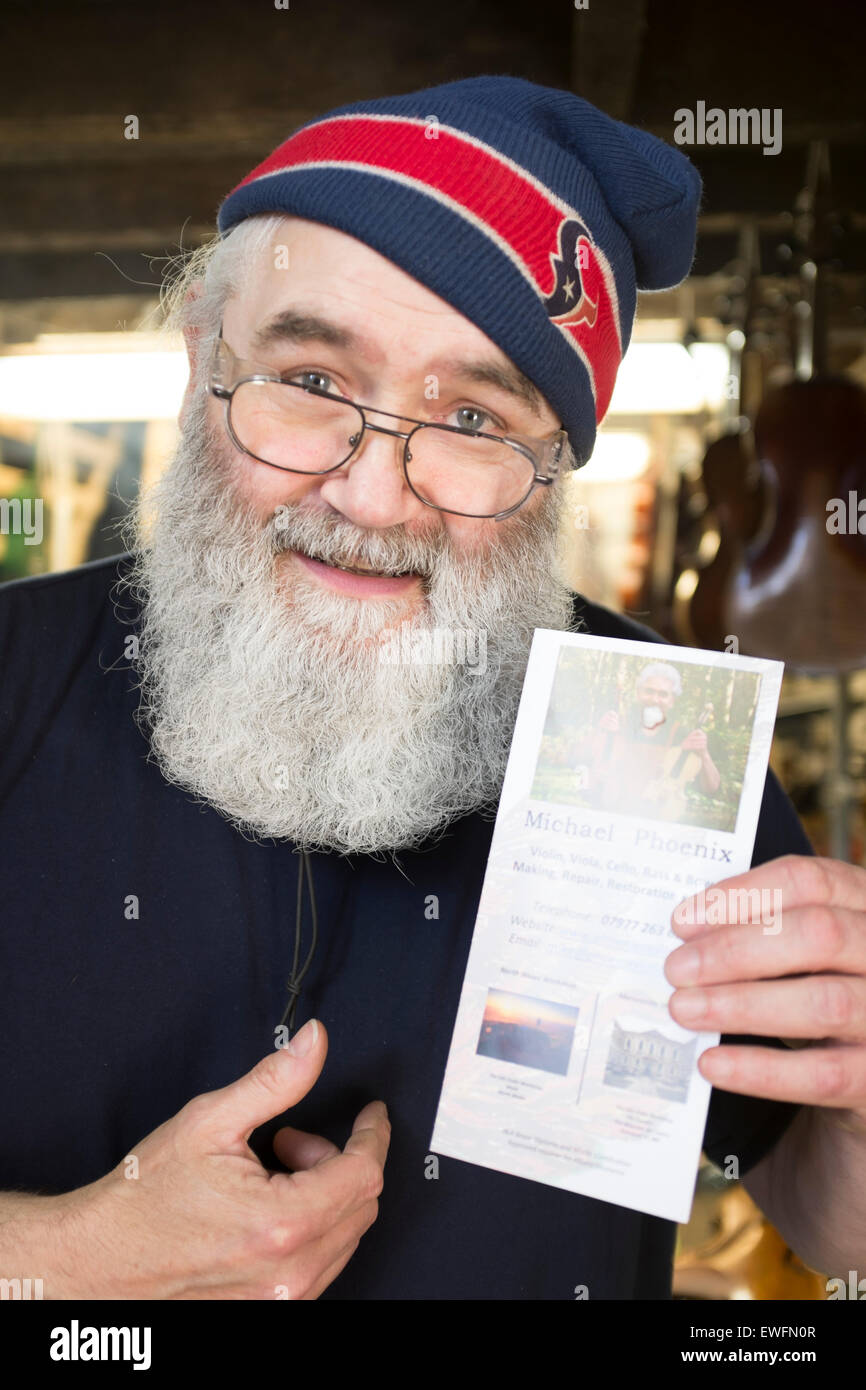 Repairer hi-res stock photography and images - Alamy