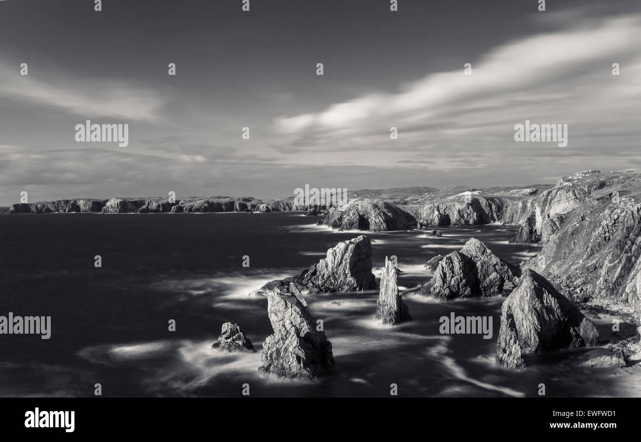 Hebrides, Lewis, Mangersta Stacks, mono, scotland Stock Photo - Alamy