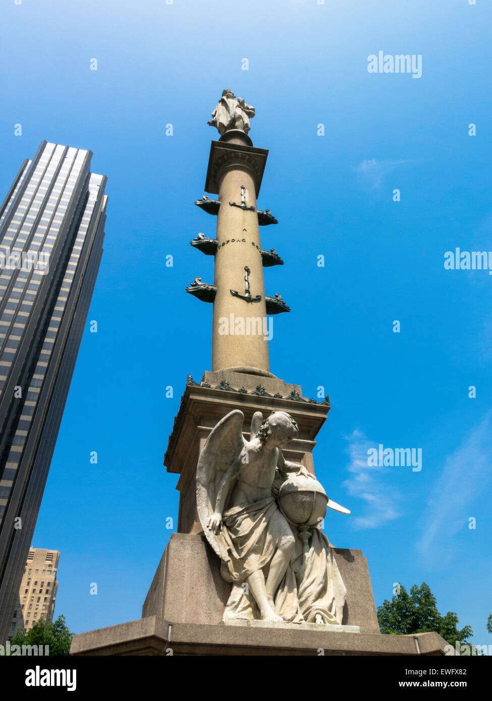 Christopher Columbus Monument, Columbus Circle, NYC Stock Photo - Alamy
