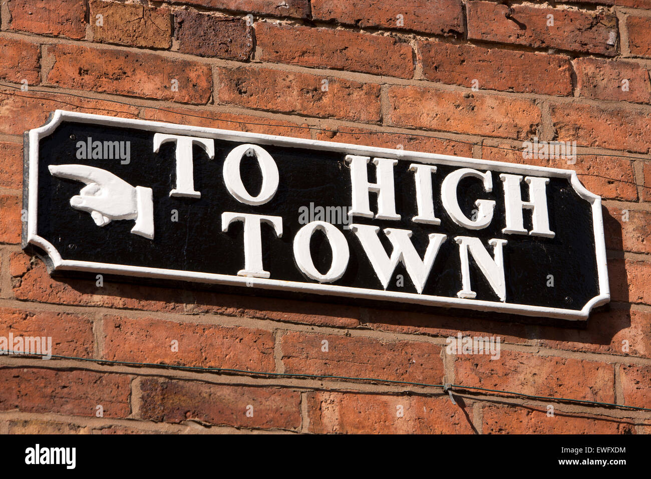 Cast iron sign hi-res stock photography and images - Alamy