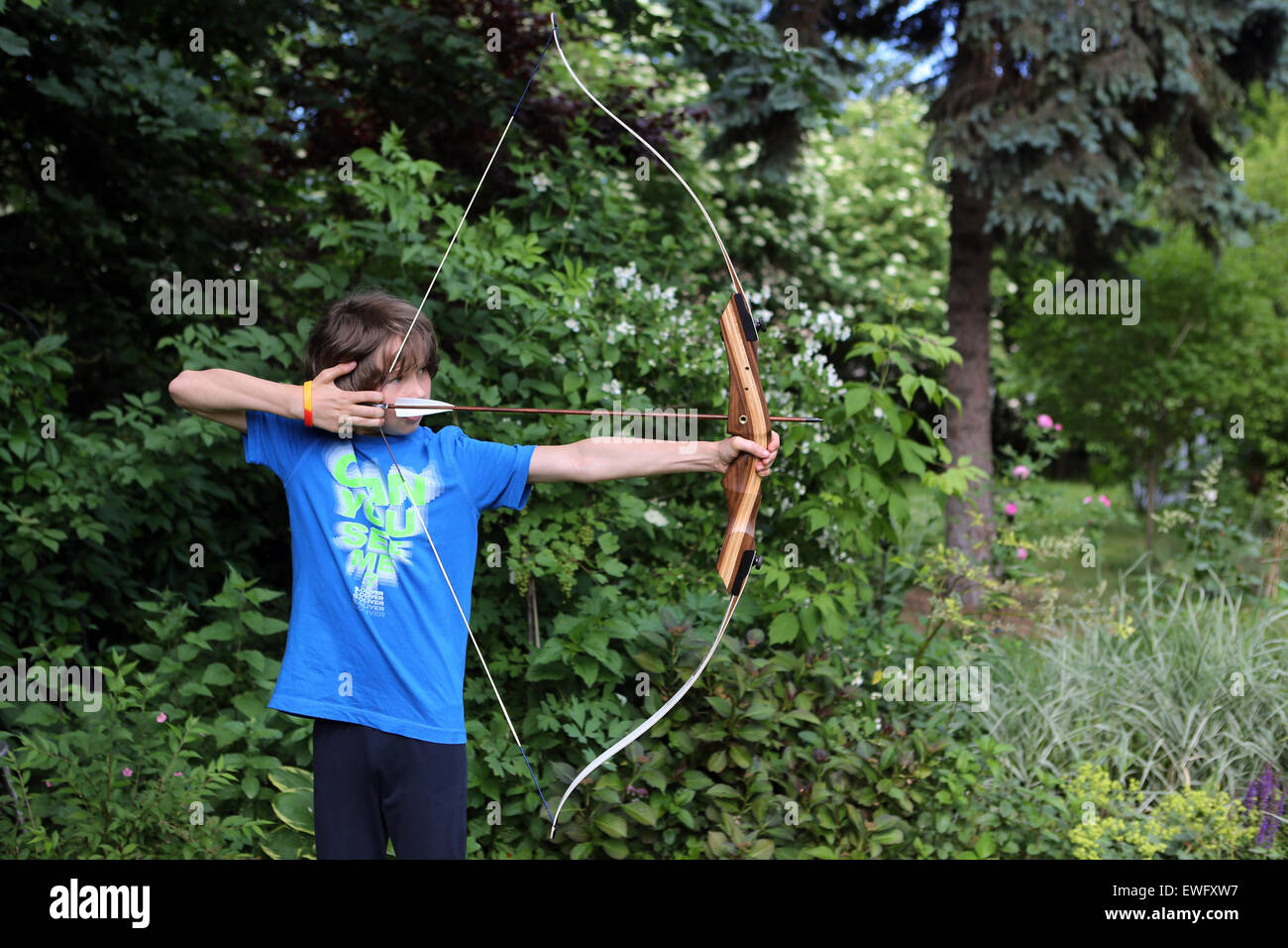 Archery hi-res stock photography and images - Alamy