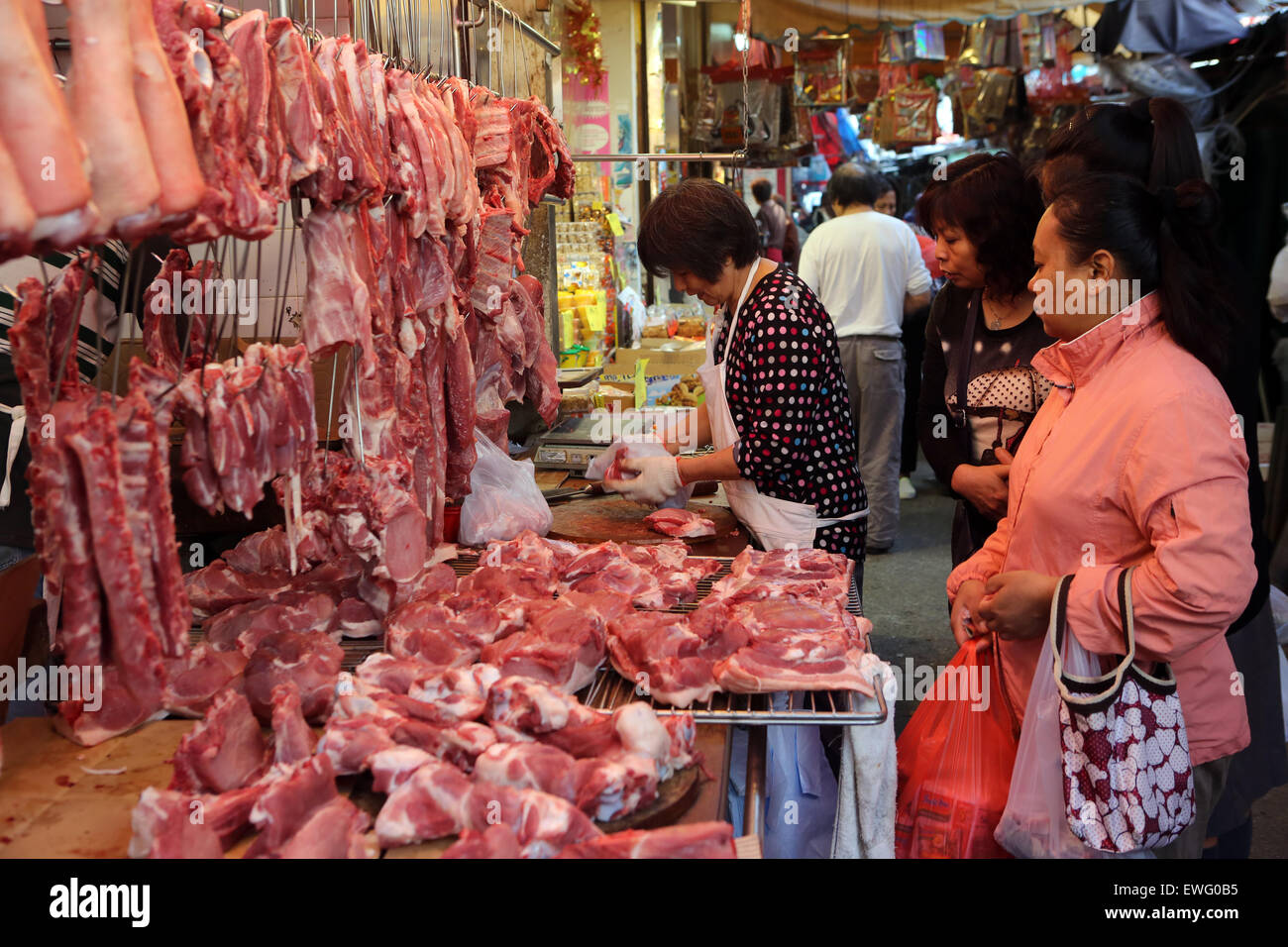 Hong Kong, China, meat sale at a farmer's market Stock Photo - Alamy