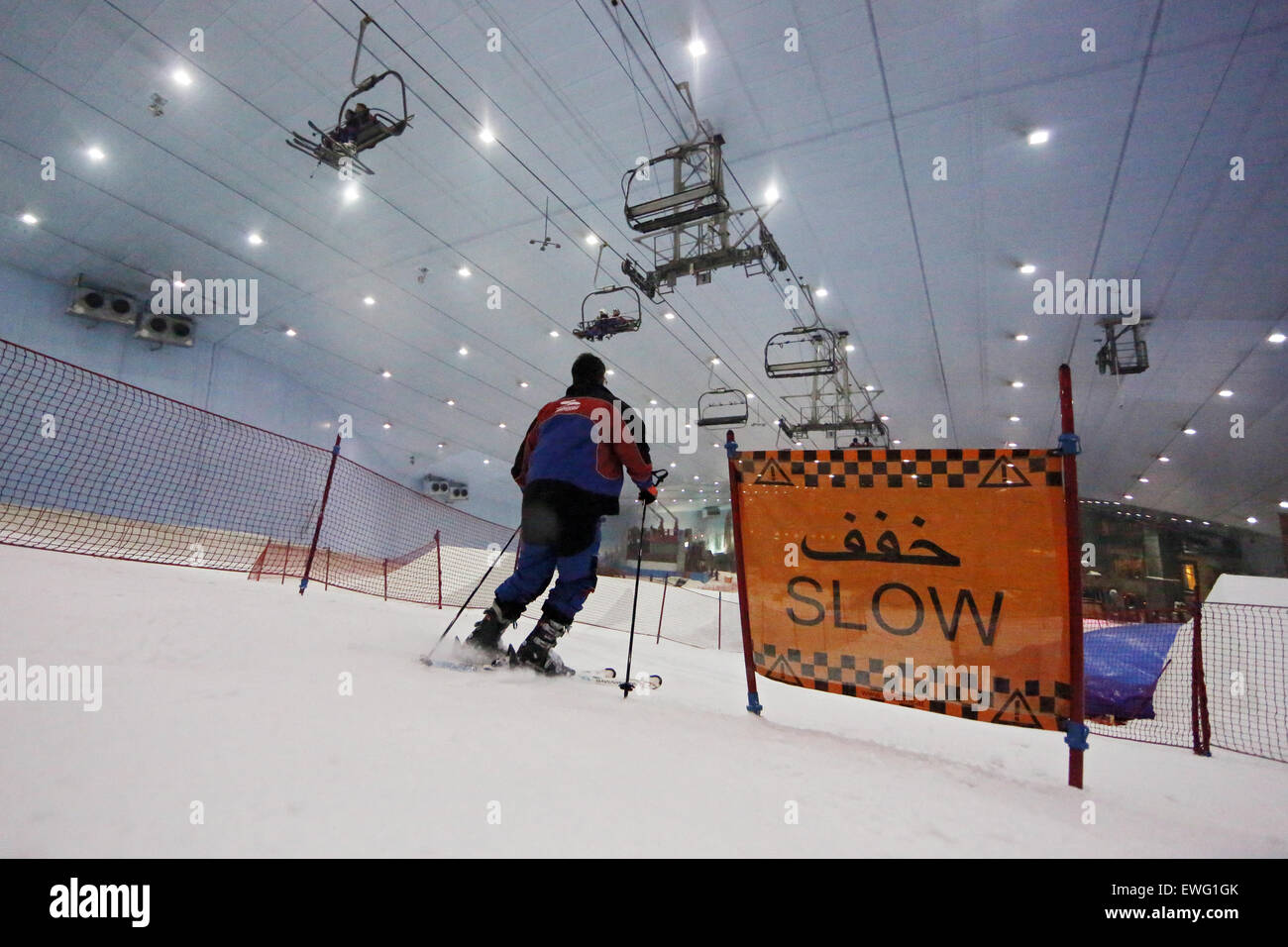 Slow down ski sign hi-res stock photography and images - Alamy