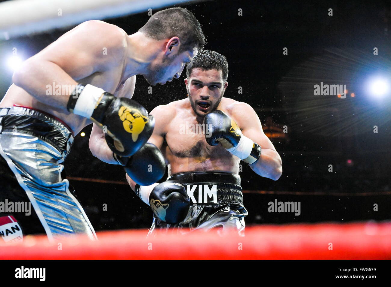 Hakim Zoulikha/Samy Anouche - 13.06.2015 - Apocalypse au Cirque d'Hiver ...