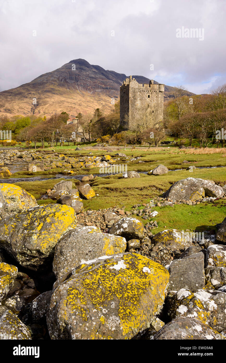 Isle of mull moy castle hi-res stock photography and images - Alamy
