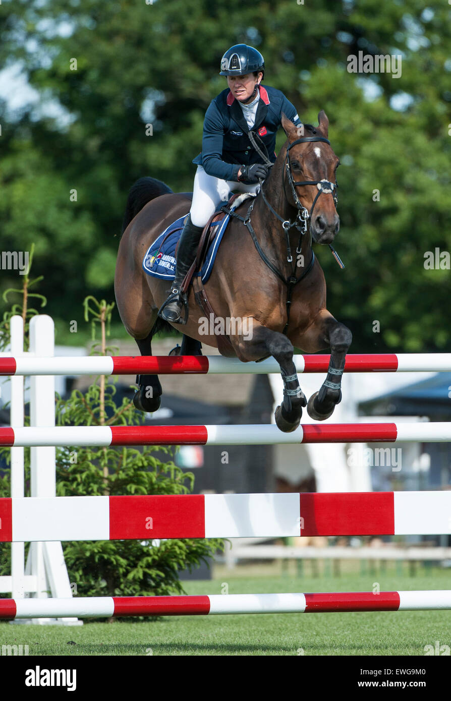 Hickstead, UK. 25th June, 2015. Julie ANDREWS [GBR] riding WILANDO B in ...