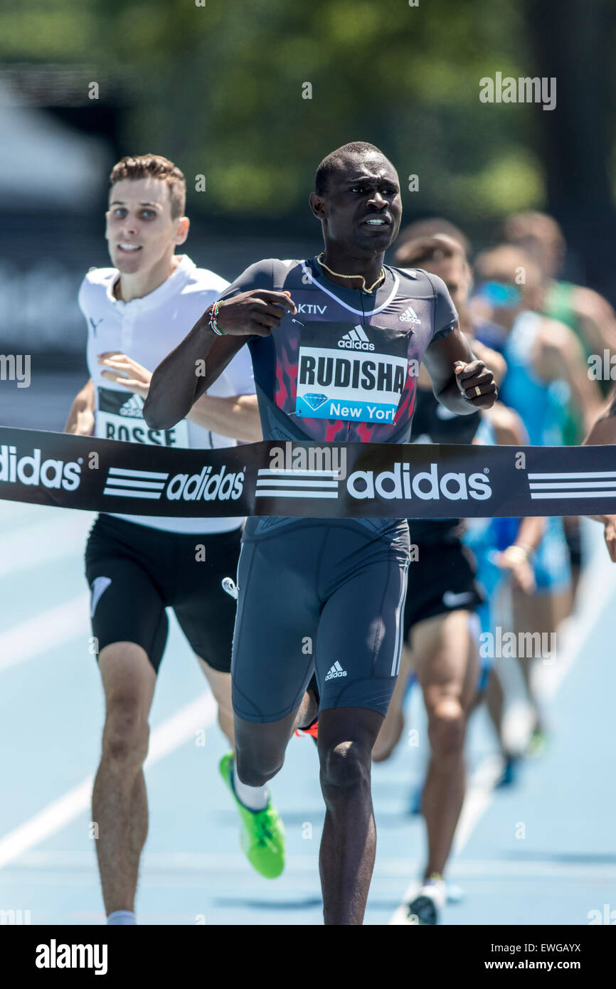 David Rudisha (KEN) winning in the Men's 800m at the 2015 Adidas NYC ...