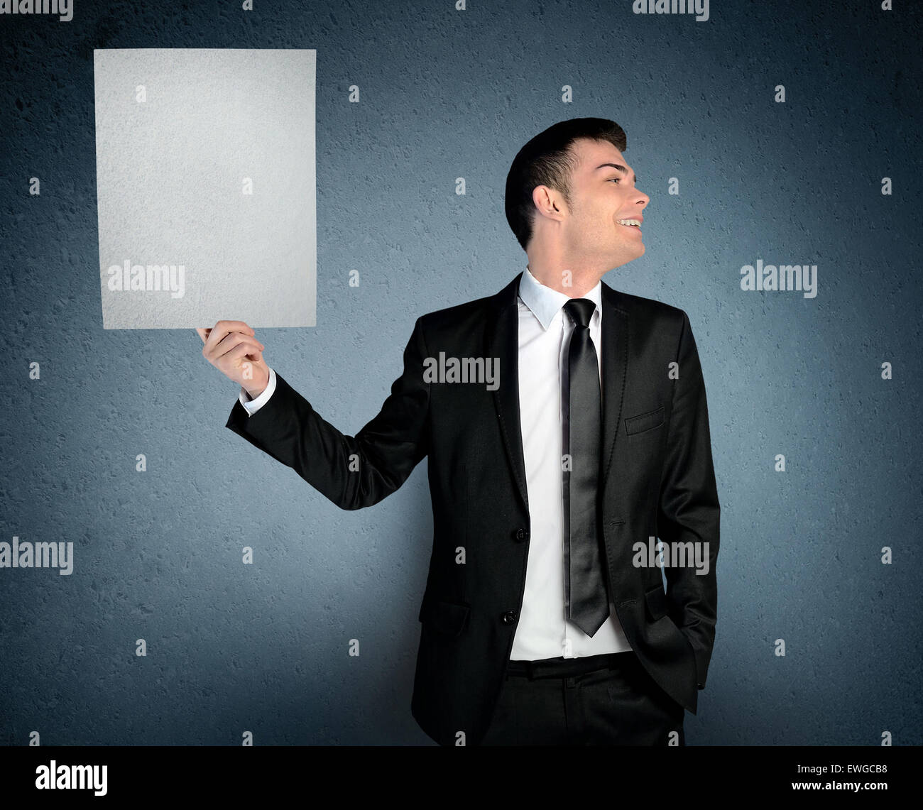 Man laugh with empty paper board Stock Photo - Alamy