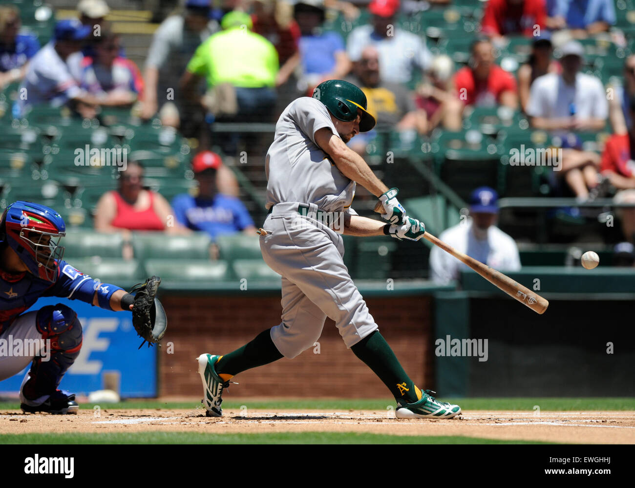 Arlington, Texas, USA. 25th June, 2015. Oakland Athletics center ...