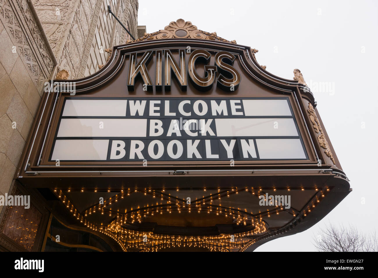 Movie theatre entrance hi-res stock photography and images - Alamy