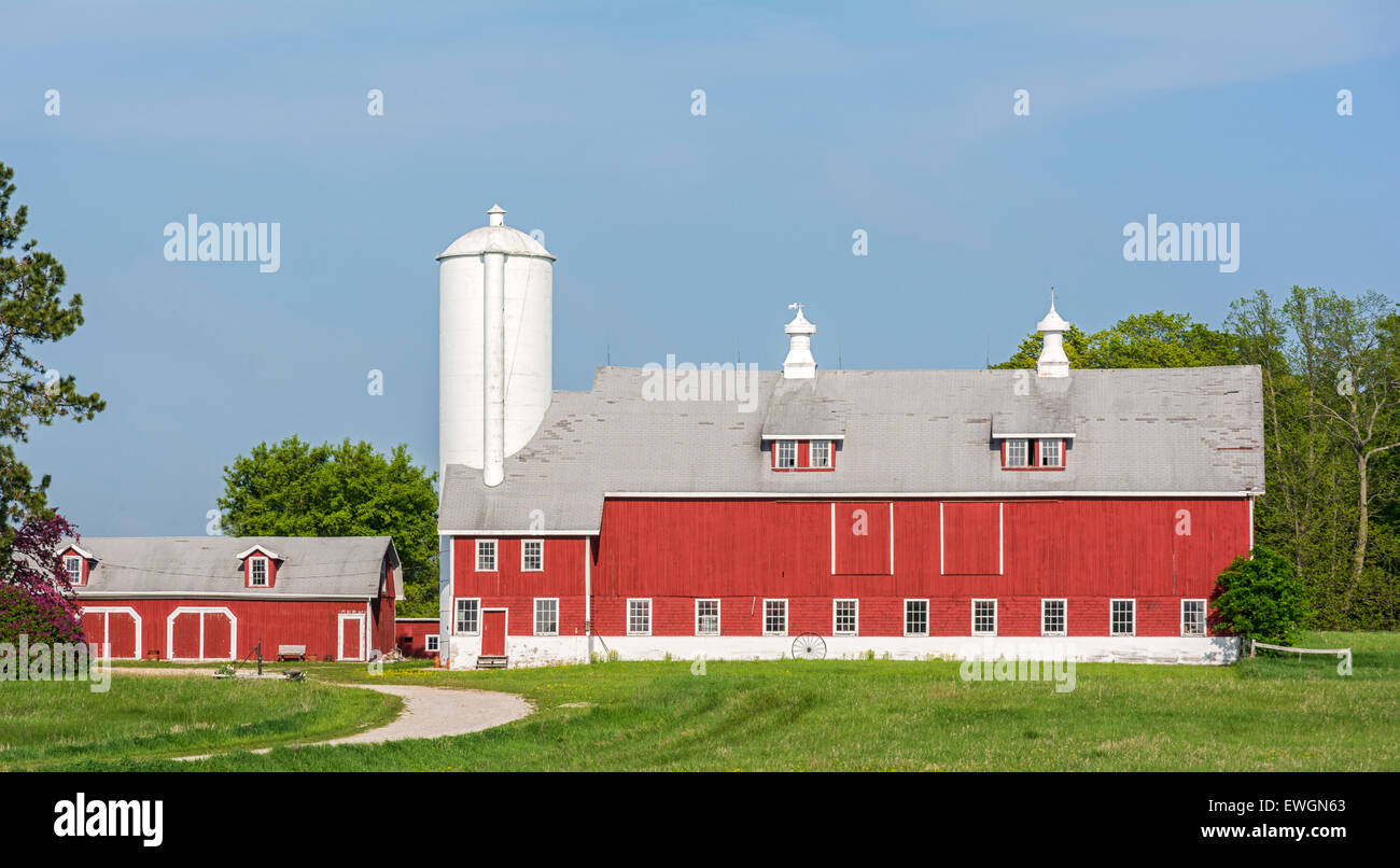 Wisconsin, Door County, red barn view from highway Stock Photo - Alamy