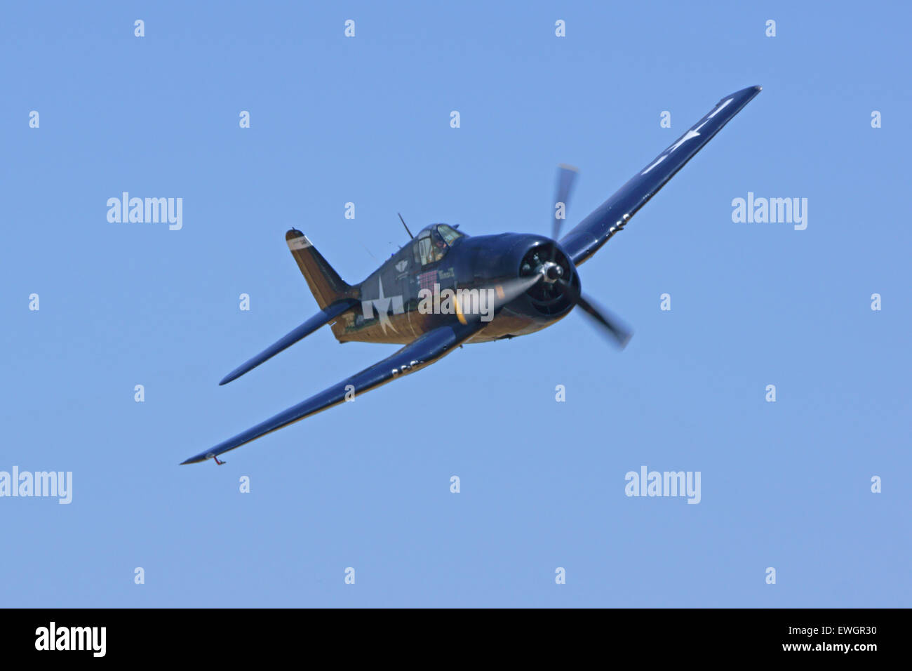 Airplane Fighter WWII Hellcat flying at 2015 Planes of Fame Air Show ...