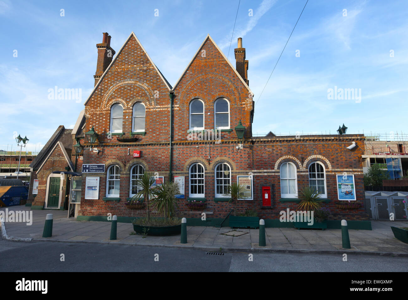 Lymington railway station lymington hampshire hi-res stock photography ...