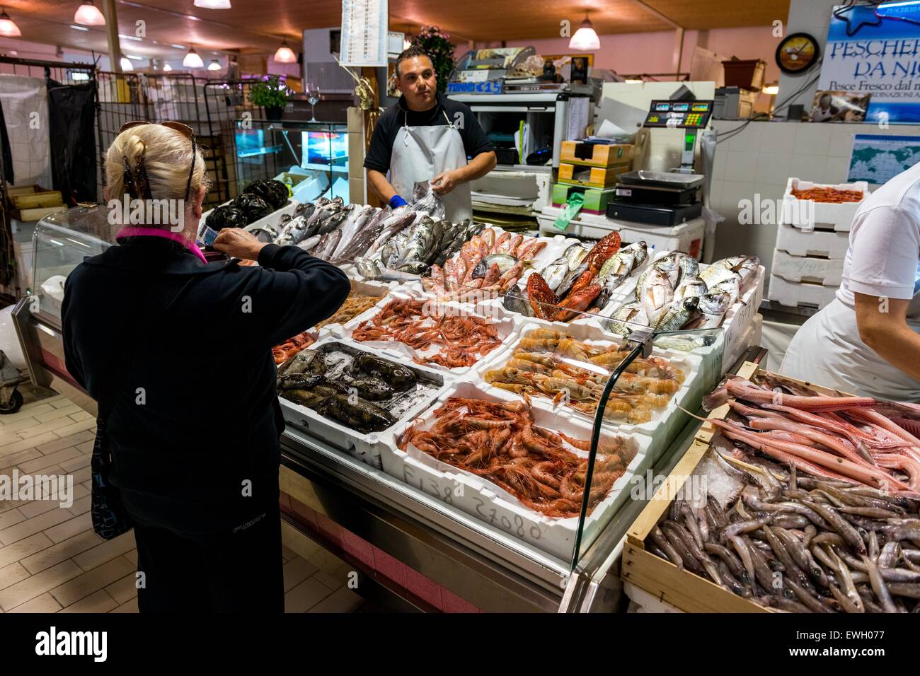 Alghero market hi-res stock photography and images - Alamy