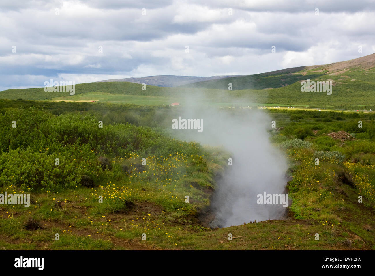 Hot geothermal spring hi-res stock photography and images - Alamy