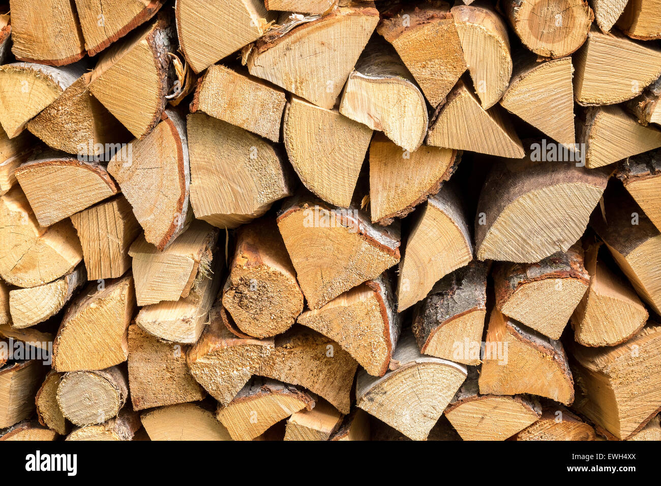 Fire wood stack Stock Photo - Alamy