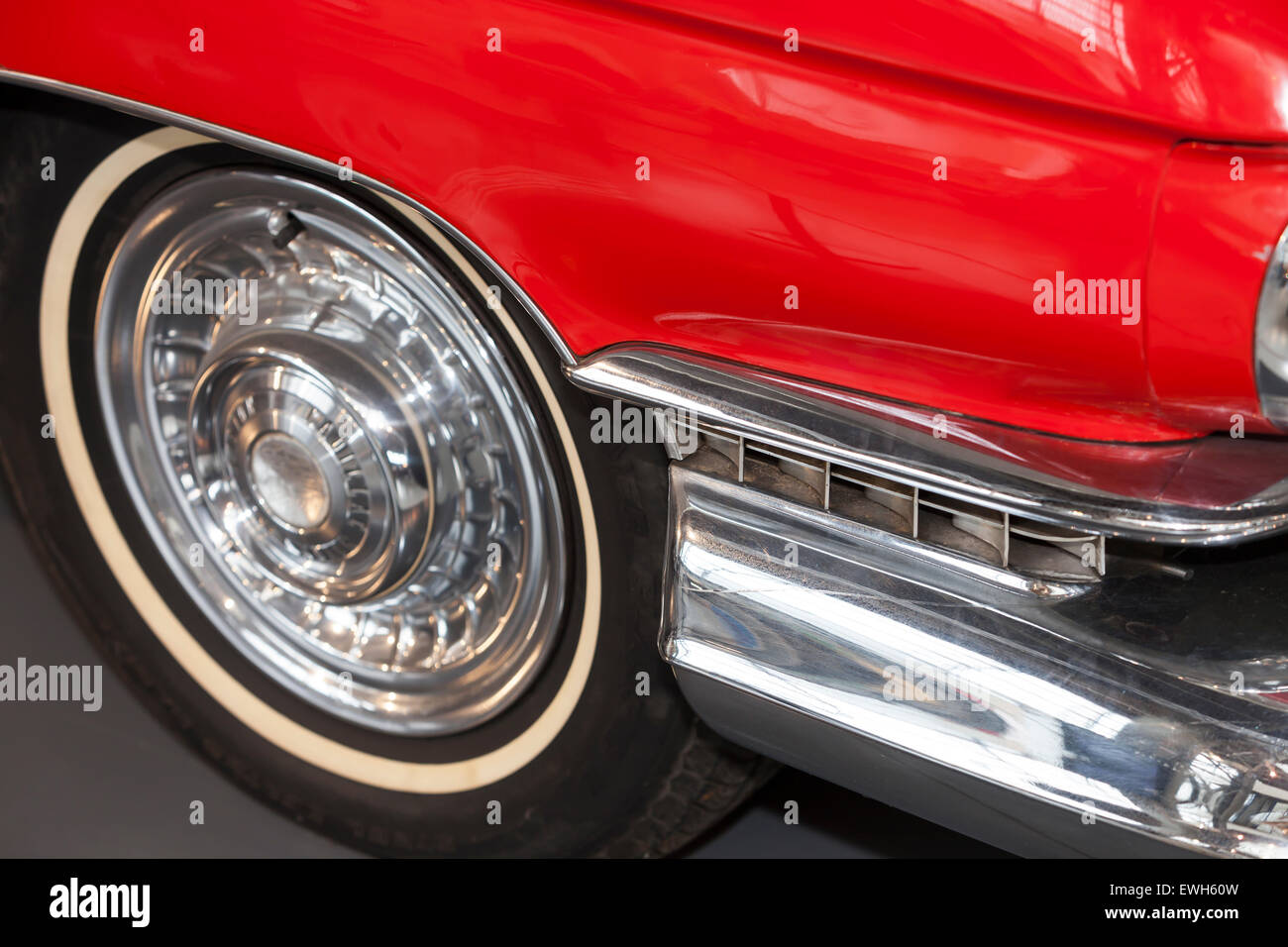 Side detail of a vintage car Stock Photo - Alamy
