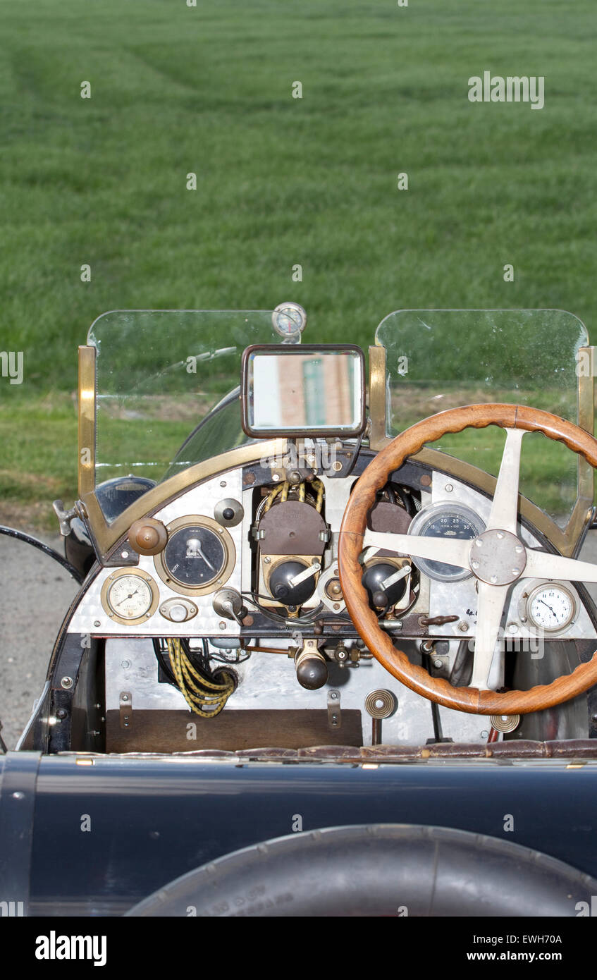 Vintage bugatti steering wheel hi-res stock photography and images - Alamy