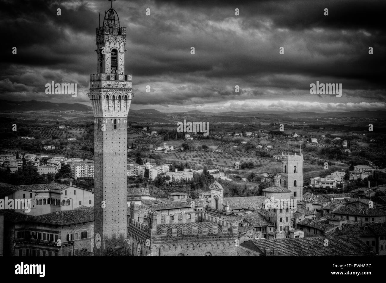 View siena town tuscany Black and White Stock Photos & Images - Alamy