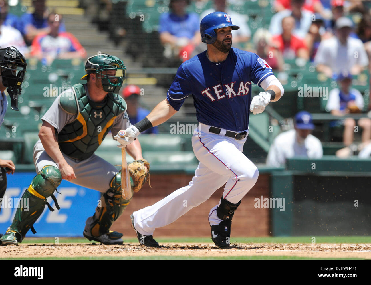 JUN 25, 2015: Texas Rangers first baseman Mitch Moreland #18 during an ...