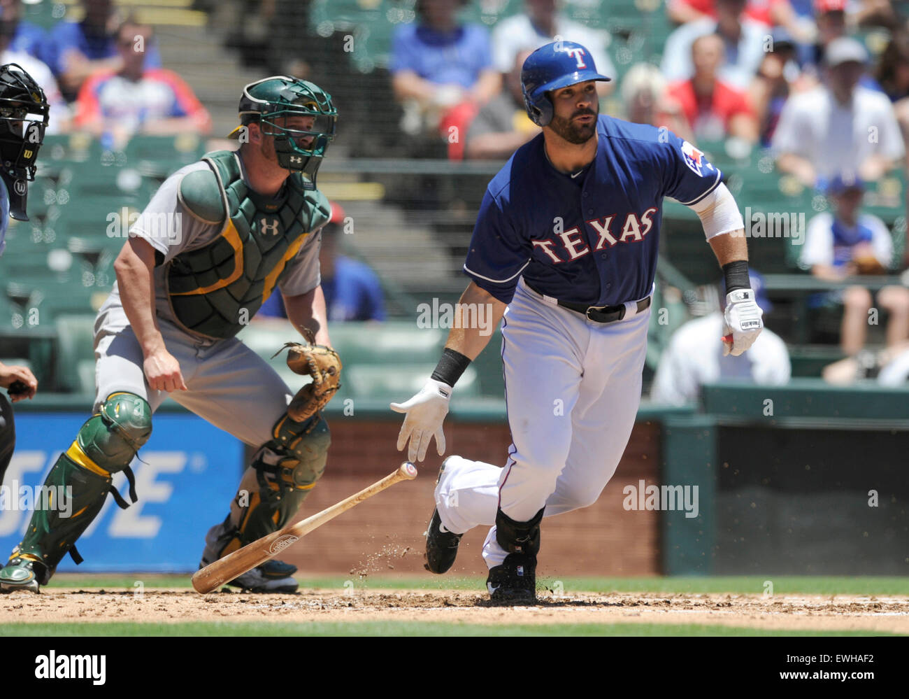 JUN 25, 2015: Texas Rangers first baseman Mitch Moreland #18 during an ...