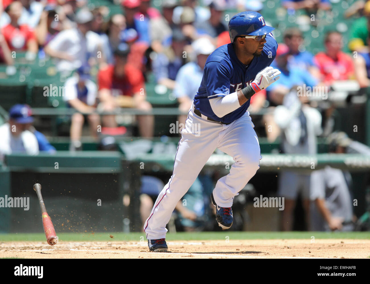 JUN 25, 2015: Texas Rangers shortstop Elvis Andrus #1 during an MLB ...