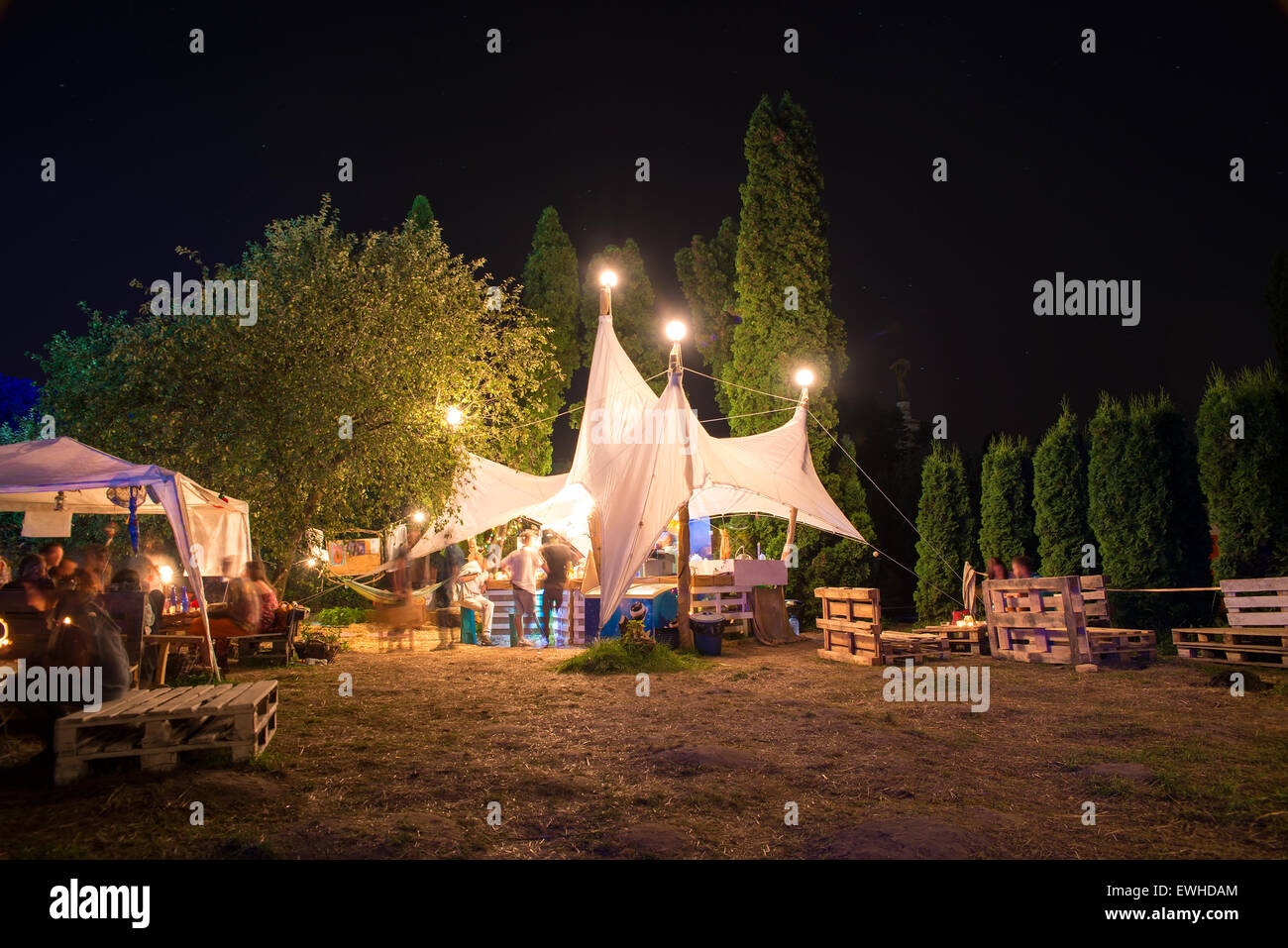 Tent spectator hi-res stock photography and images - Alamy