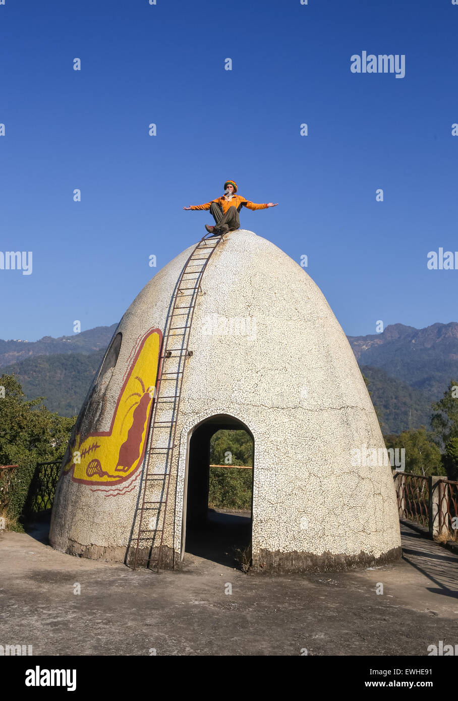 man looking landscape Stock Photo - Alamy