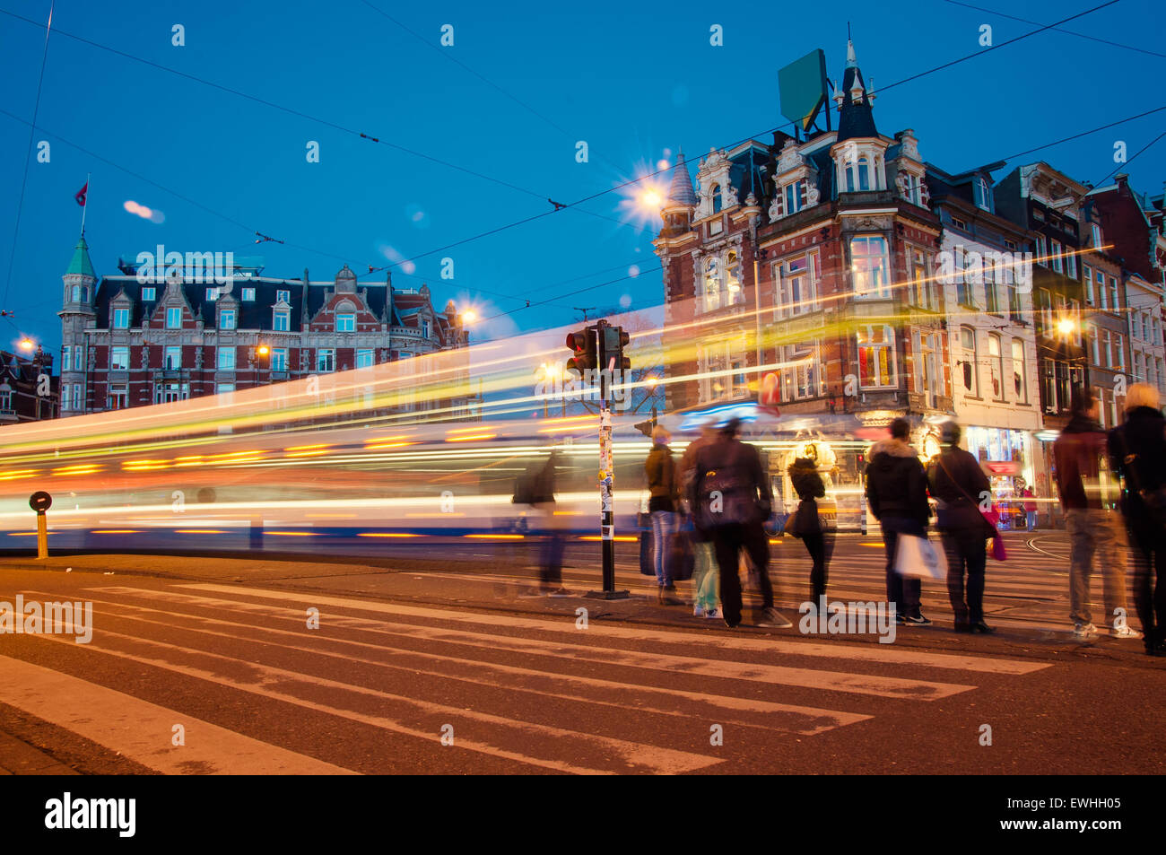Cobblestone street amsterdam netherlands hi-res stock photography and ...