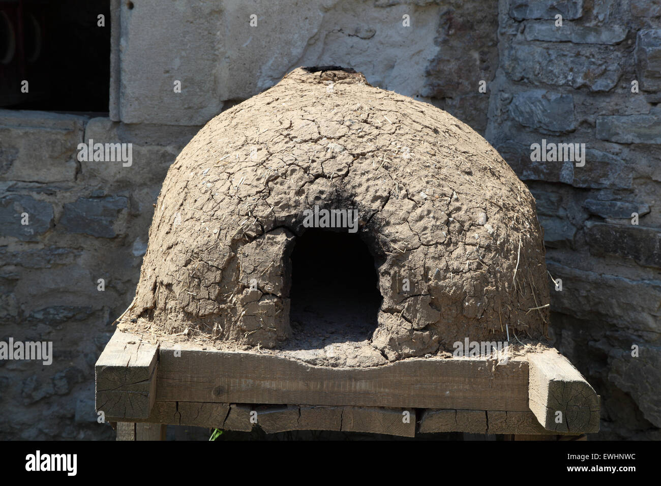 Old style east stone oven (tandyr Stock Photo - Alamy