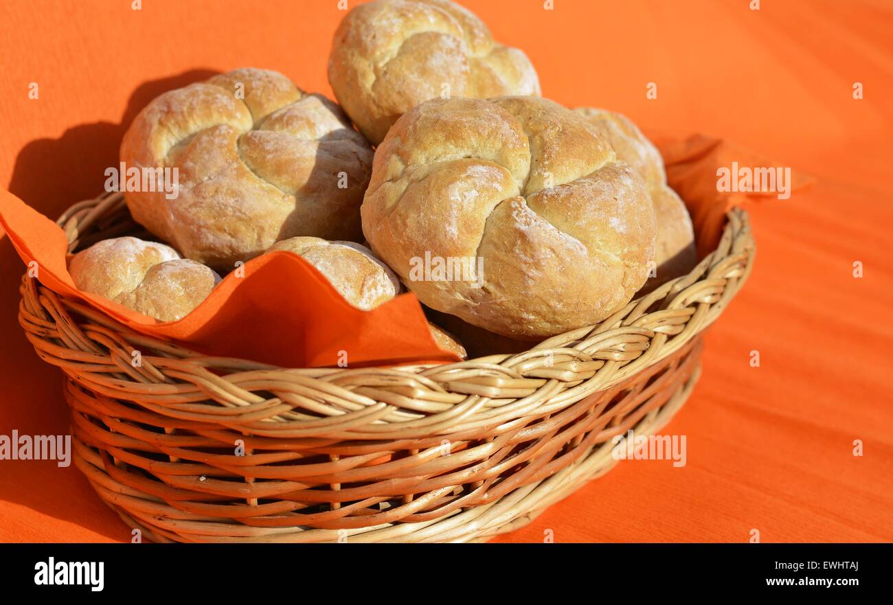 Buns in basket Stock Photo - Alamy