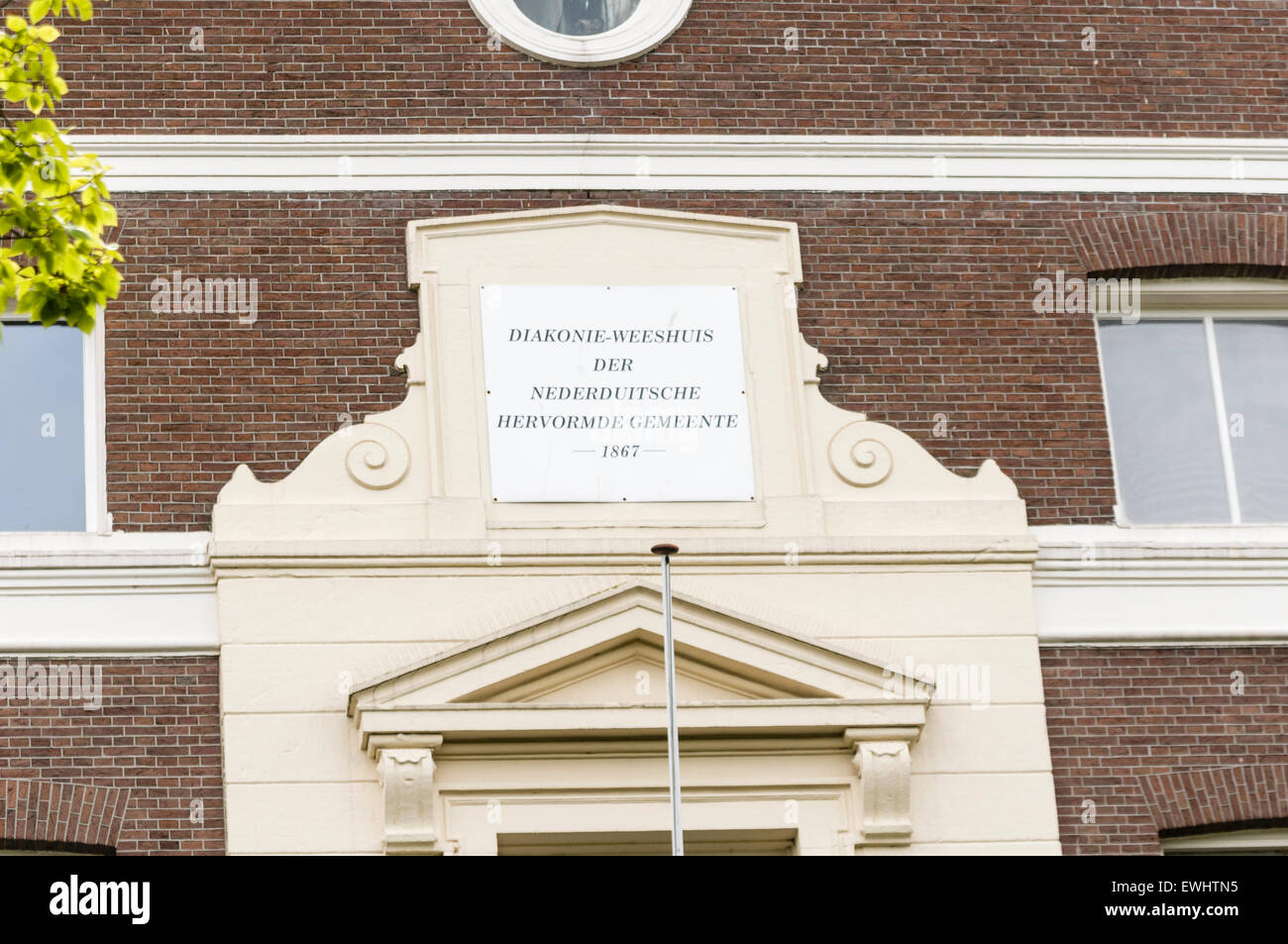 Orphaned door hi-res stock photography and images - Alamy