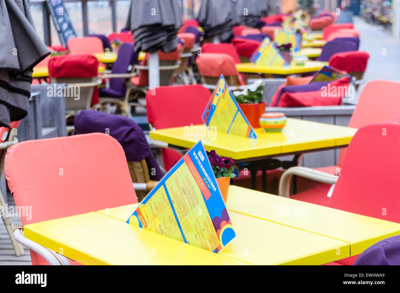 Outdoor restaurant at Scheveningen strand Stock Photo - Alamy
