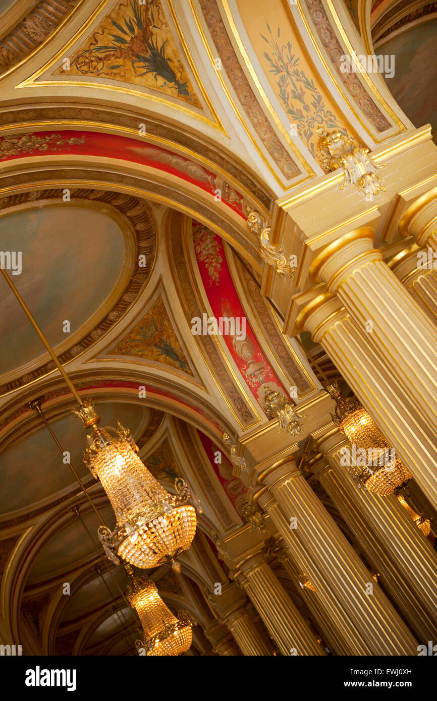 Interior of Opera in the city of Bordeaux, France Stock Photo - Alamy