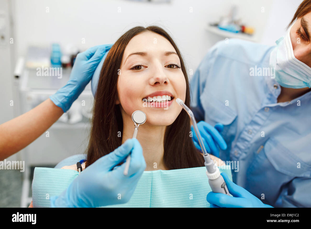Inspection teeth the girl Stock Photo - Alamy