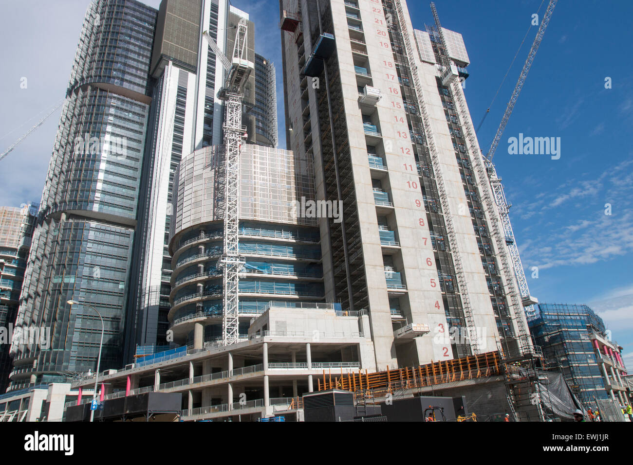 High central frame hi-res stock photography and images - Alamy