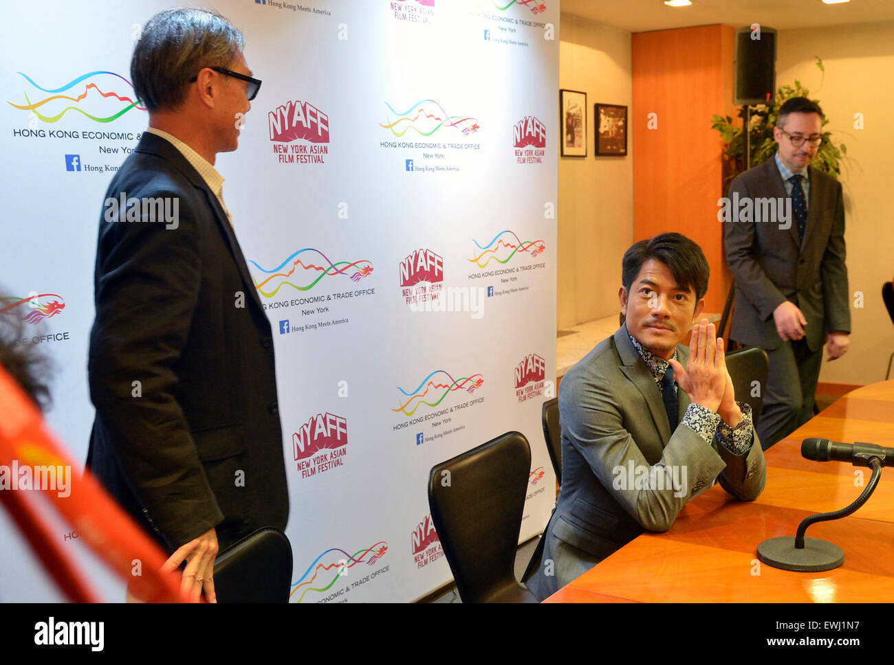 (150626) -- NEW YORK, June 26, 2015 (Xinhua) -- Actor-singer Aaron Kwok (C) and filmmaker Ringo ...